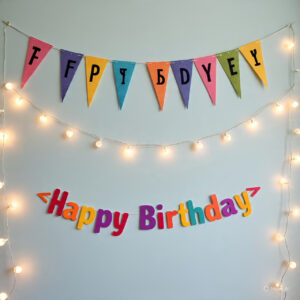22 Simple Wall Birthday Decoration Ideas at Home - Vidolve